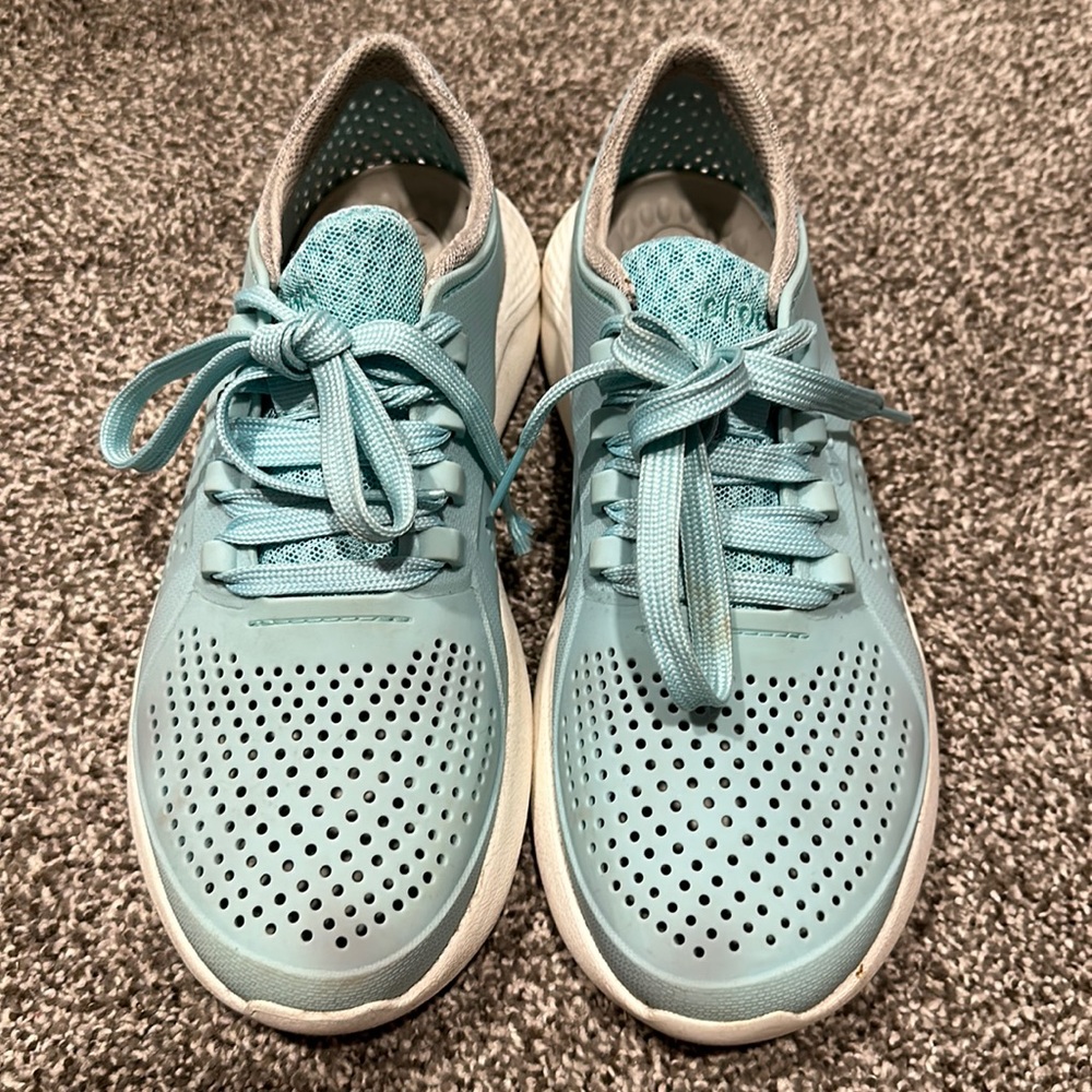 Crocs Literide Tennis Shoes Light Blue Gem